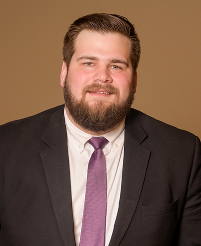 Financial advisory team - Discerning Wealth | Ameriprise Financial